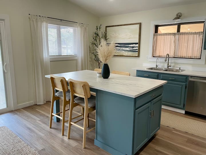 Wavy Navy - 2 Queen Beds - Centrally Located - Kdh - Kill Devil Hills, NC