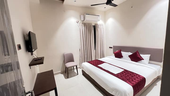 Hotel Gmr Pearls - Srikalahasti