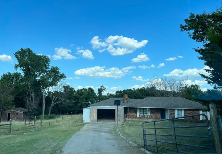 Okie House - Wes Watkins Reservoir, OK