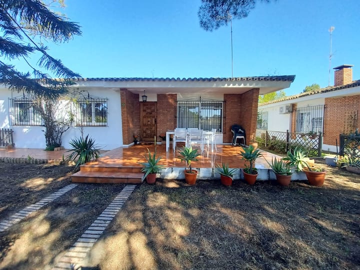 Villa En Un Entorno De Naturaleza Y Tranquilidad. - Huelva