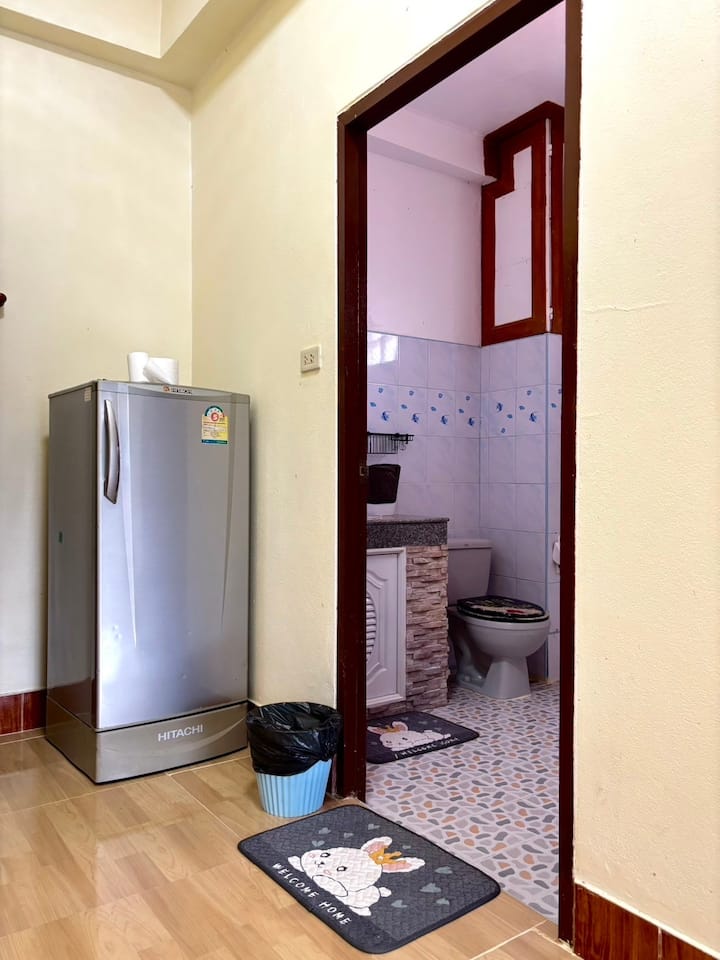 Bonita House 2nd Floor Room No. 2/2 - Hua Hin