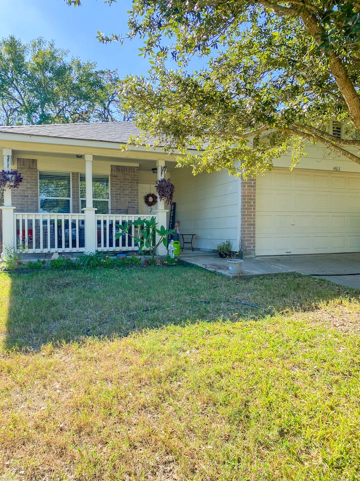 Sweet Aggie Family Home - Bryan, TX