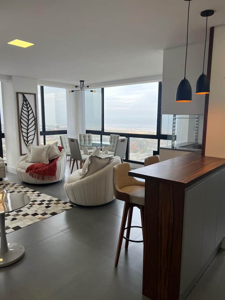 Apartamento Dos Sonhos, Vista Privilegiada Do Mar. - Brazília