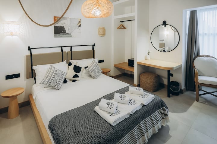 Alaçatı ÇArşı’da Hotel - Alaçatı