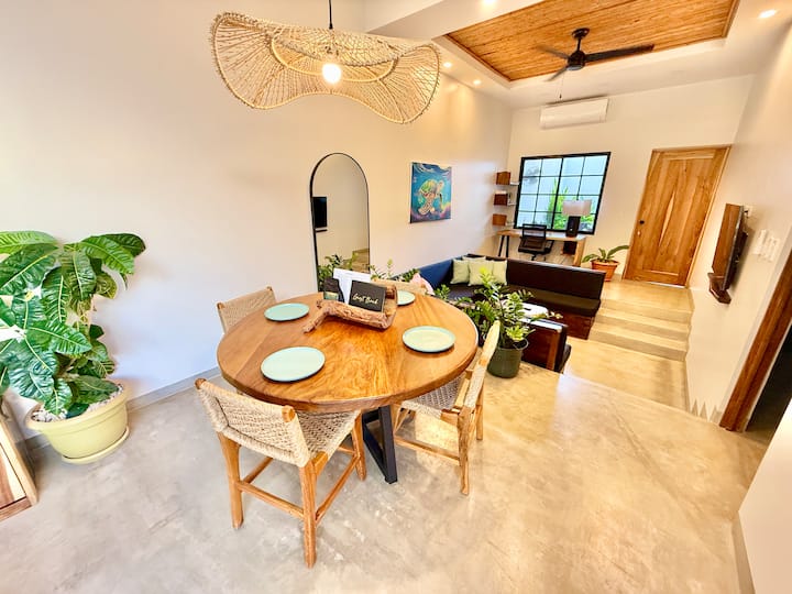 Walk To Beach And Sports Bar / Private Pool / Ac - Playa Hermosa