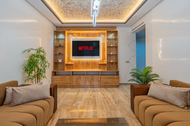 Modern 2br In Heart Of Guéliz | Wifi & Parking - Marrakech