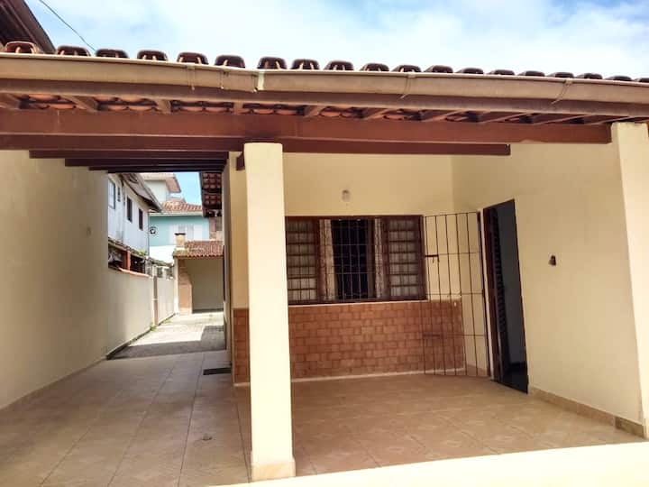 Casa 13 Pessoas, Centro - Ubatuba