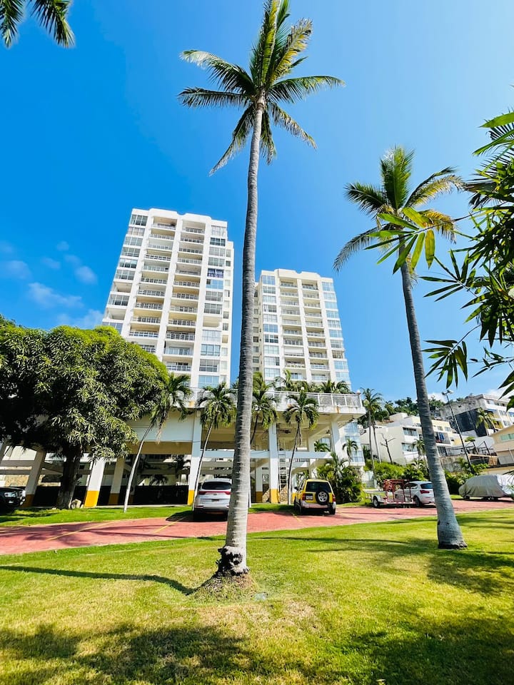 Hermoso Departamento Con Hermosa Vista A La Bahía. - Acapulco