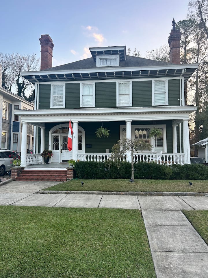 Historic Retreat W/ Heated Pool & Hot Tub - Augusta, GA