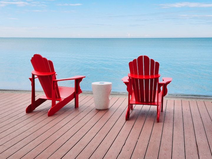 Cozy Beach Front Cottage At Point Pelee - Leamington