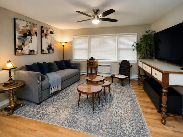 Kng & Qn 2bdrm/18 Min To Ohare/1free Parking Spot - Chicago, IL