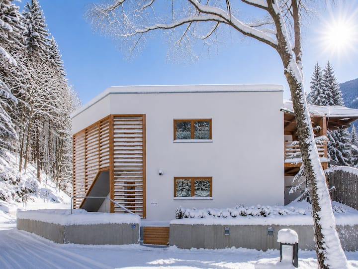 Charming Apartment With Terrace And Garden. - Kitzbühel