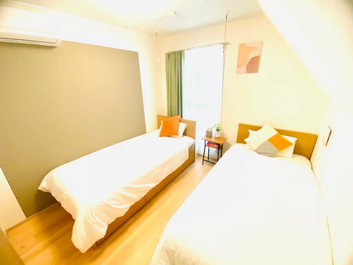 新宿怡家旅馆302房-限时超大优惠/直达新宿核心商圈/双轨交汇站口/站口1分钟/独立空间齐全设施 - Shinjuku City