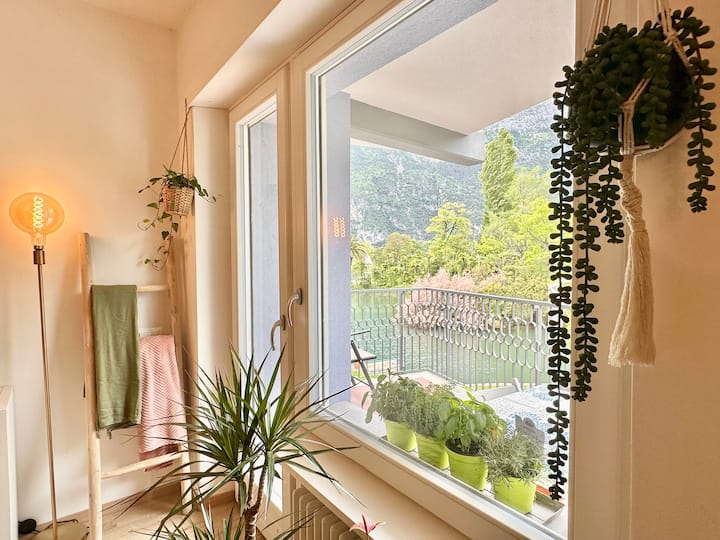 Casa Vannina - Lake Front - Beachside + 2 Bikes! - Riva del Garda