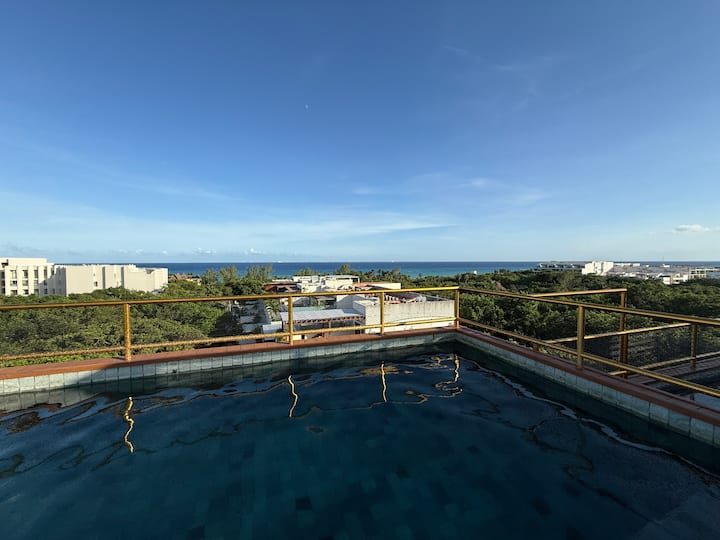 400 Steps To The Beach| 5ave & 38| Midcentury - Playa del Carmen