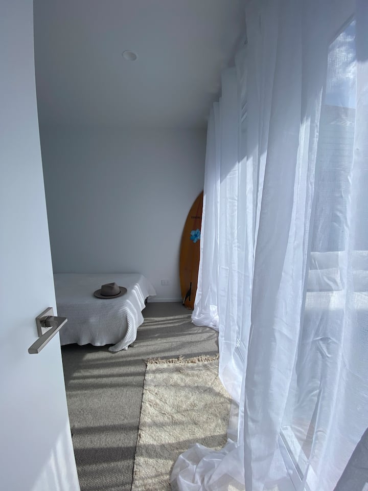 Private Sunny Beach House - Mount Maunganui
