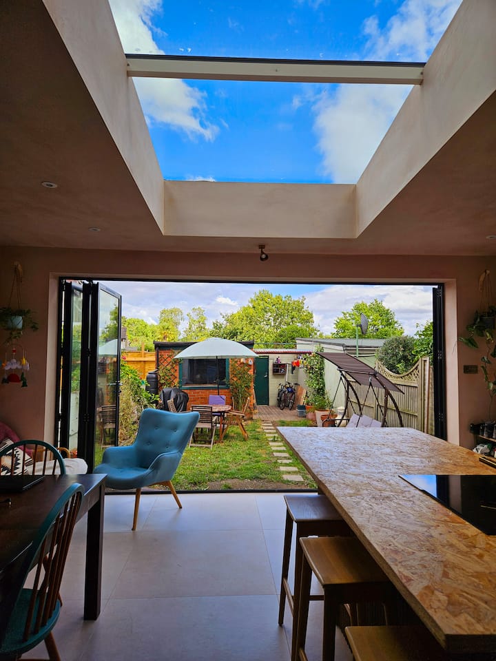 Beautiful 3 Bed House Bishopston - 布里斯托爾