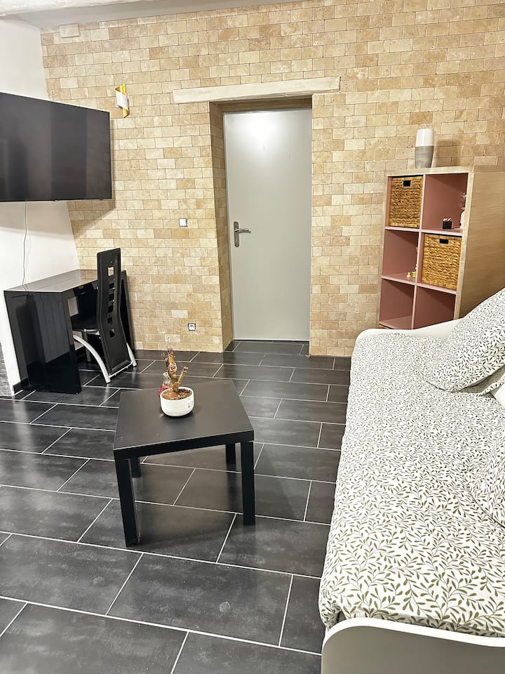 Studio Cosy Au Cœur Du Village. - Saint-Cannat