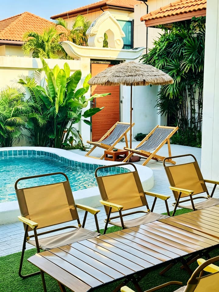 Majestic Residence Seaside Villa Private Beach - Pattaya