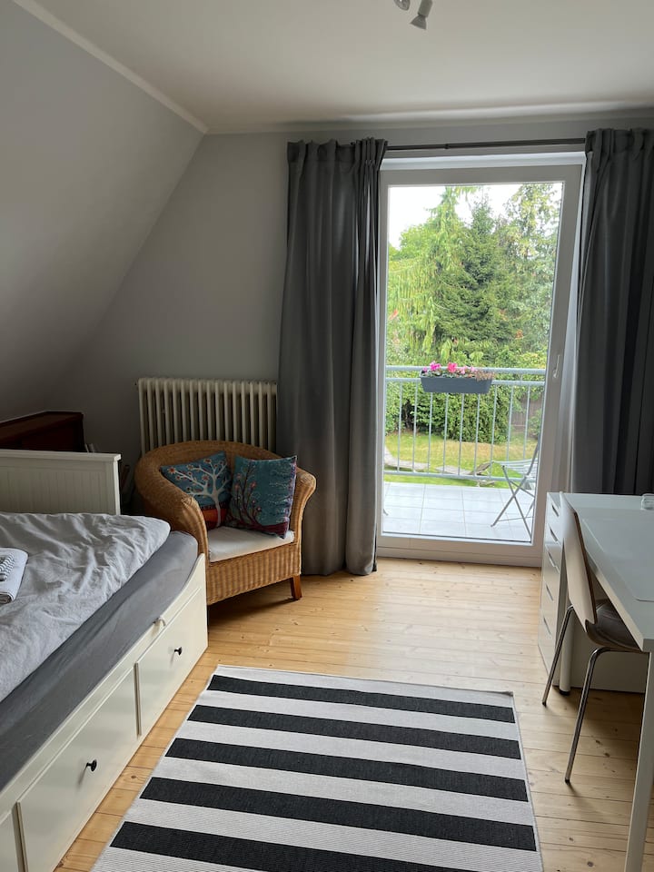 Zimmer In Privater Unterkunft-  
City-  & Uninah - Oldenburg