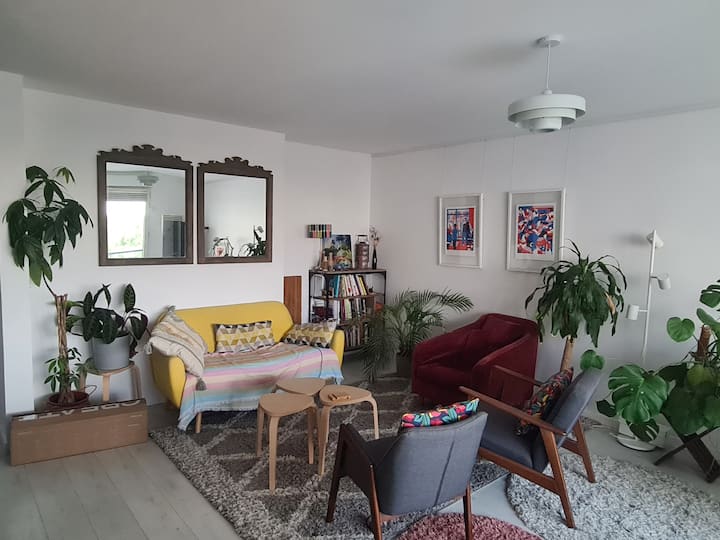 57m2 Au Calme, Balcon, 3 Mn Du Métro - Villeurbanne