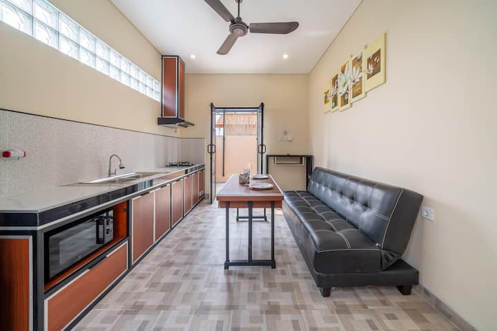 Private Villa In Great Location _cempaka B - Bali