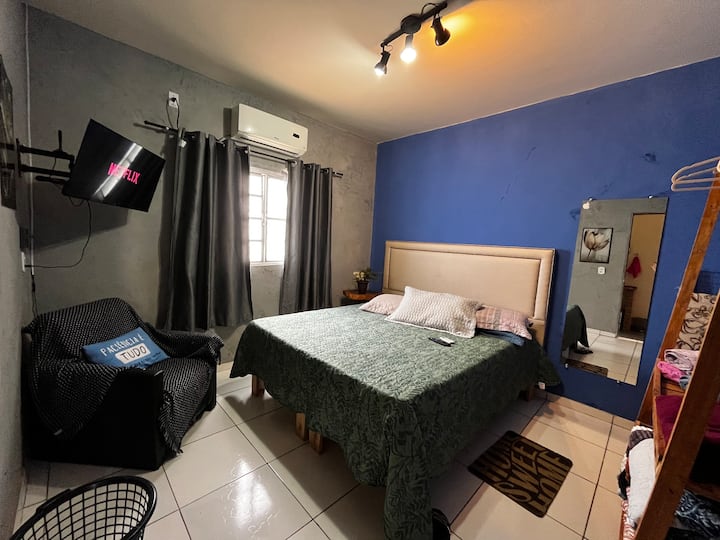 Loft  Mobiliado Com Garagem Prox Shopping - Dourados