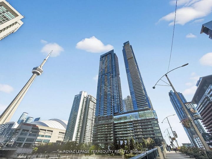 2 Bedroom 2 Bath Condo Downtown/toronto - Toronto