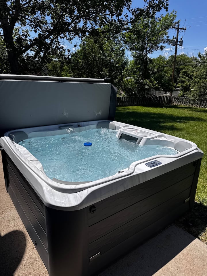 Sleeps 8, Hot Tub And Fenced Yard! - Piedmont, SD