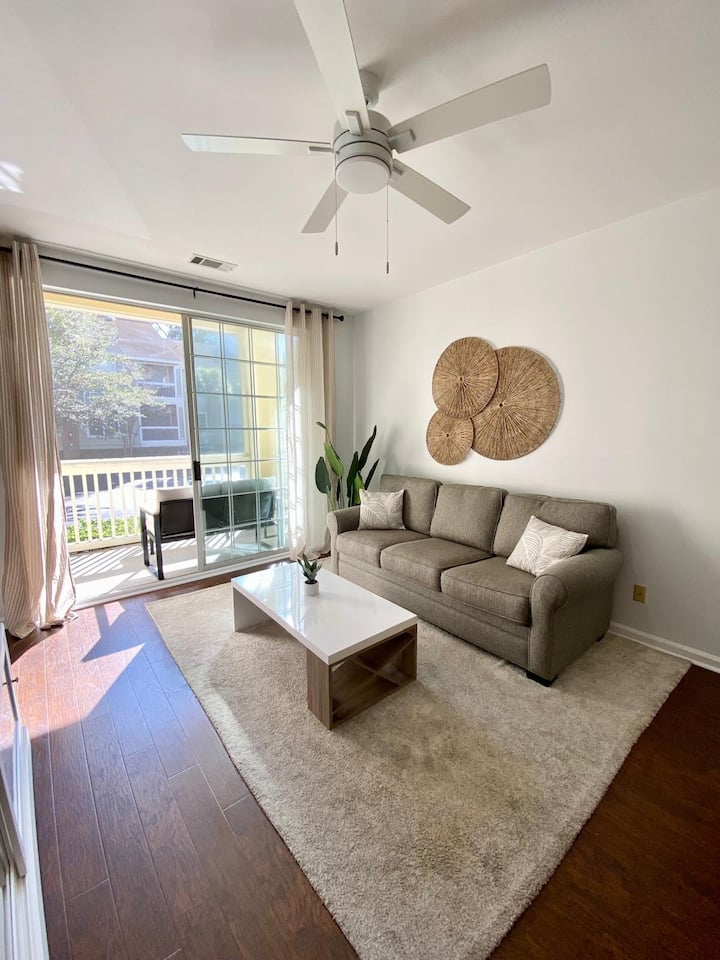 New! Long Grove Palace 3br Condo! - Mount Pleasant, SC