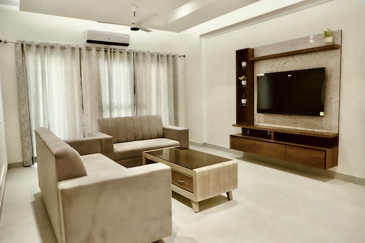Soulful Heights (Luxurious 4bhk) - Rishikesh