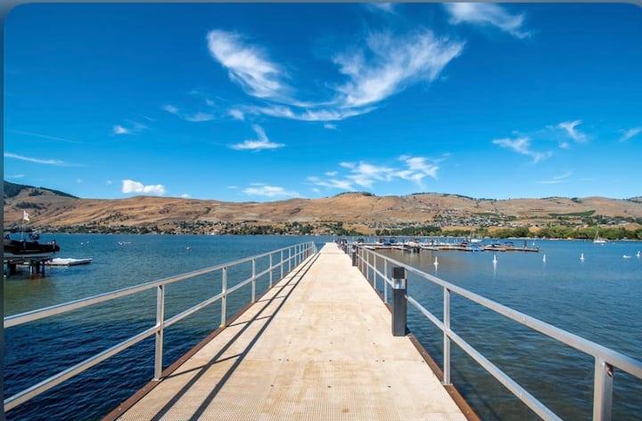1 Bedroom Condo For Ski & Lake W/ Hot Tub - Vernon, BC, Canada