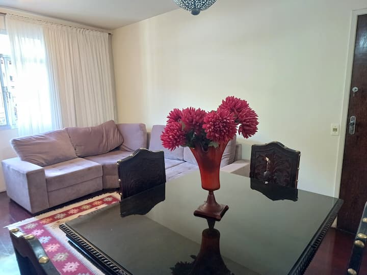 Apto No Centro- Garagem, 3 Qts E Pet Friendly - Nova Friburgo
