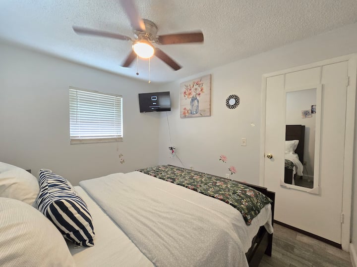 Cozy Private Room W/shared Bath - Altamonte Springs, FL