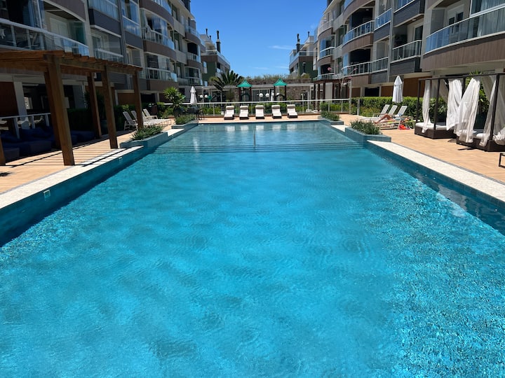 Beachfront Condo Club In Campeche - Florianópolis