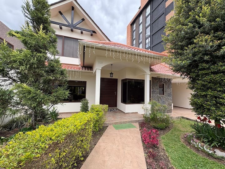 Casa De Lujo Y Encanto - Cuenca