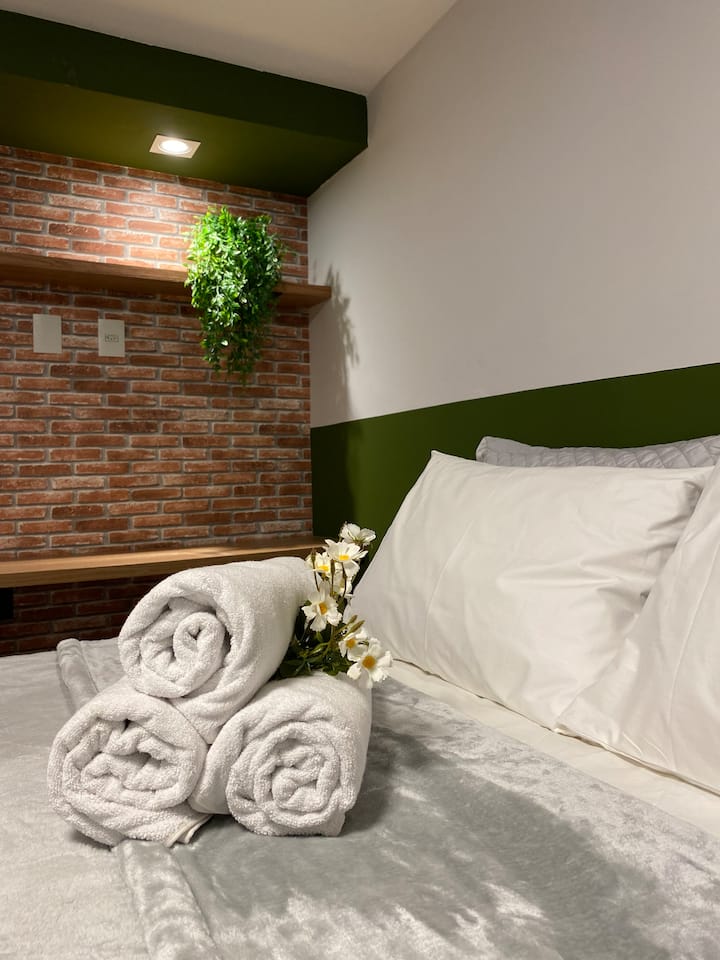 Loft Com Mezanino Na Lapa | Charme E Conforto - Rio de Janeiro