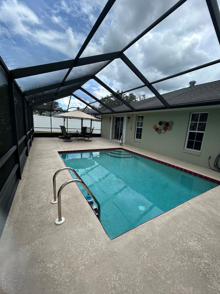 Lakeview Retreat/ Lake Jackson / Hidden Beach - Lake Denton, FL
