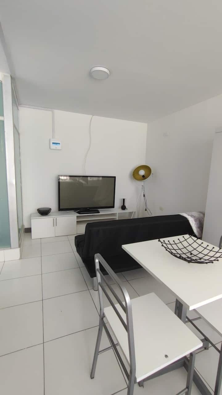 Loft/estudio Black & White - Ilo