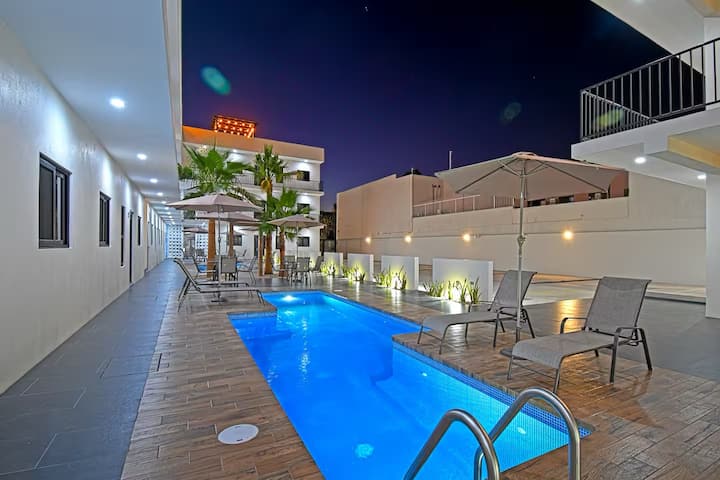 La Paz Heart · Steps To Sea - La Paz