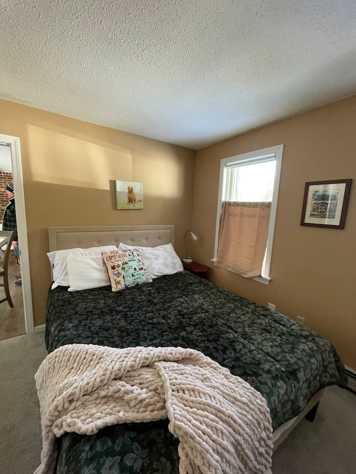 Peaceful Bartlett Townhouse - North Conway, NH