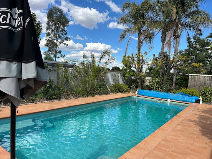 Summer Resort - Yarrawonga