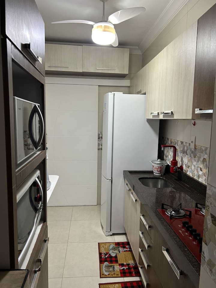 Excelente Localização, 50 M Do Mar. - Balneário Camboriú