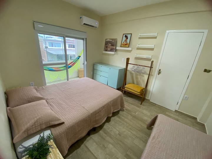 Apto 5 Minutos Da Praia Caminhando - Florianópolis