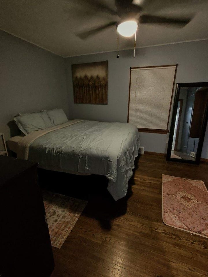 Comfortable Home Away From Home - Erie, PA
