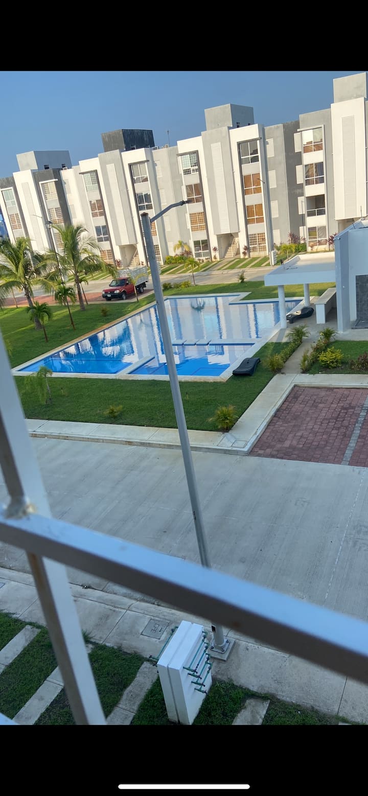 Departamento En Punta Mar/playa A 5mnt/alberca . - Acapulco