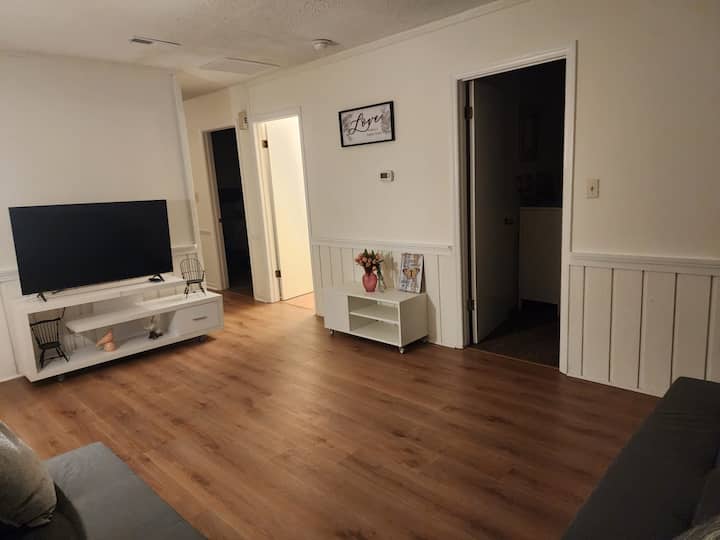 Hidden Cozy Gem - Winston-Salem, NC