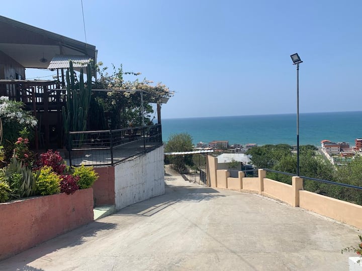 La Fortaleza Beach - Crucita