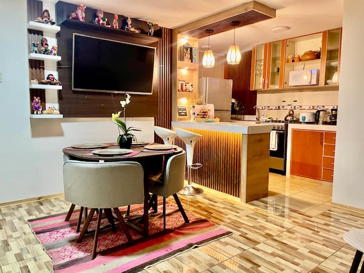 Acogedor, Céntrico, 2 Habitaciones, Con Cochera - Cusco