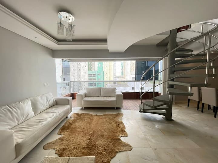 Cobertura Dúplex Aconchegante - Balneario Camboriú